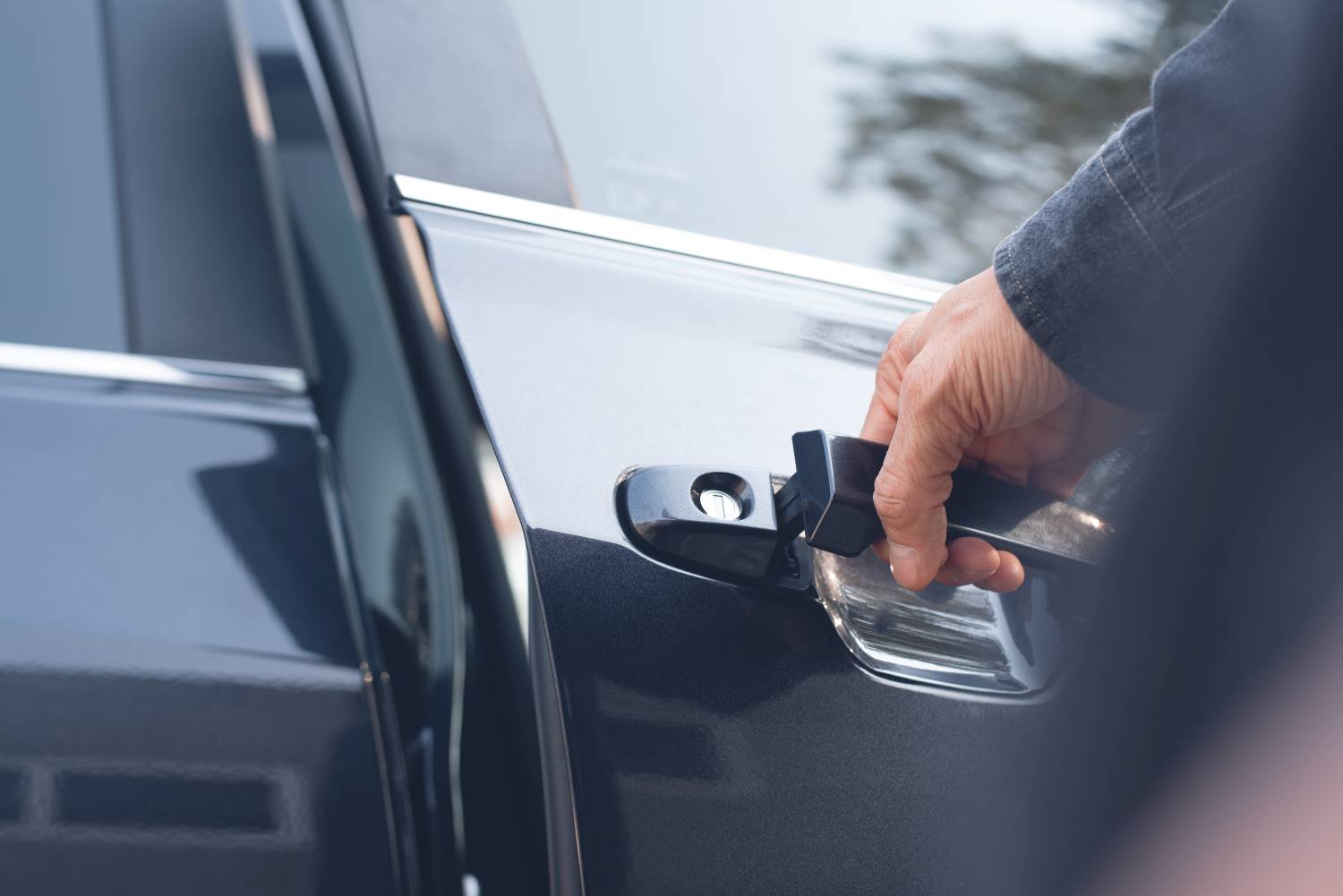 Robos de coche más habituales y cómo evitarlos | Japemasa